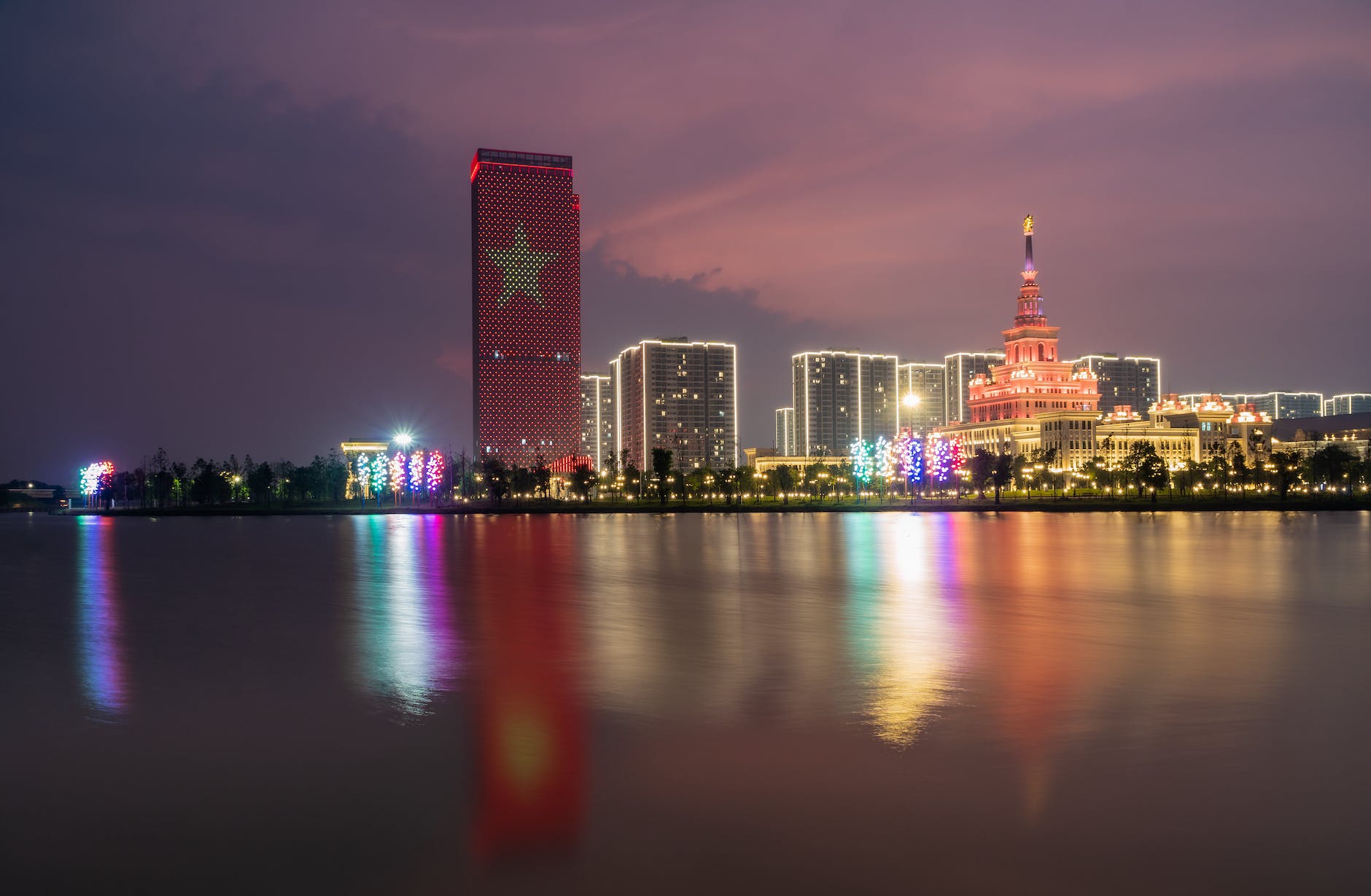 Learn About The Official Languages In Vietnam: Spoken And Written ...